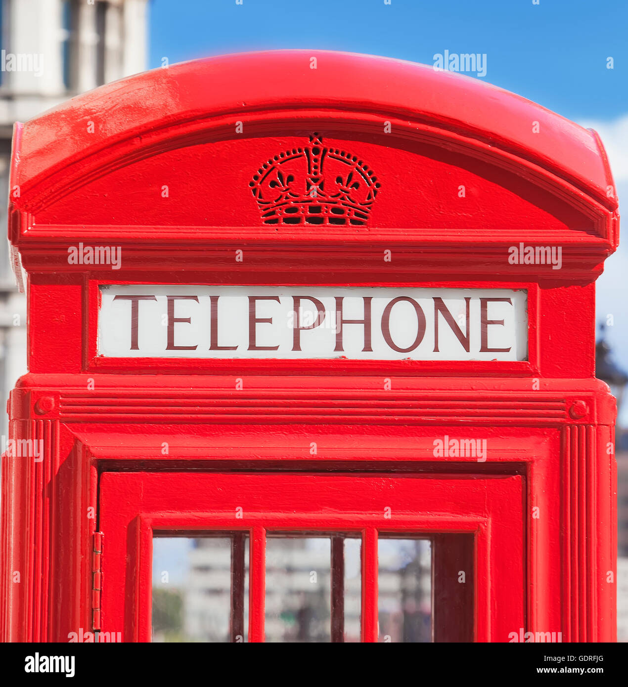 Red telephone box picture hi-res stock photography and images - Alamy