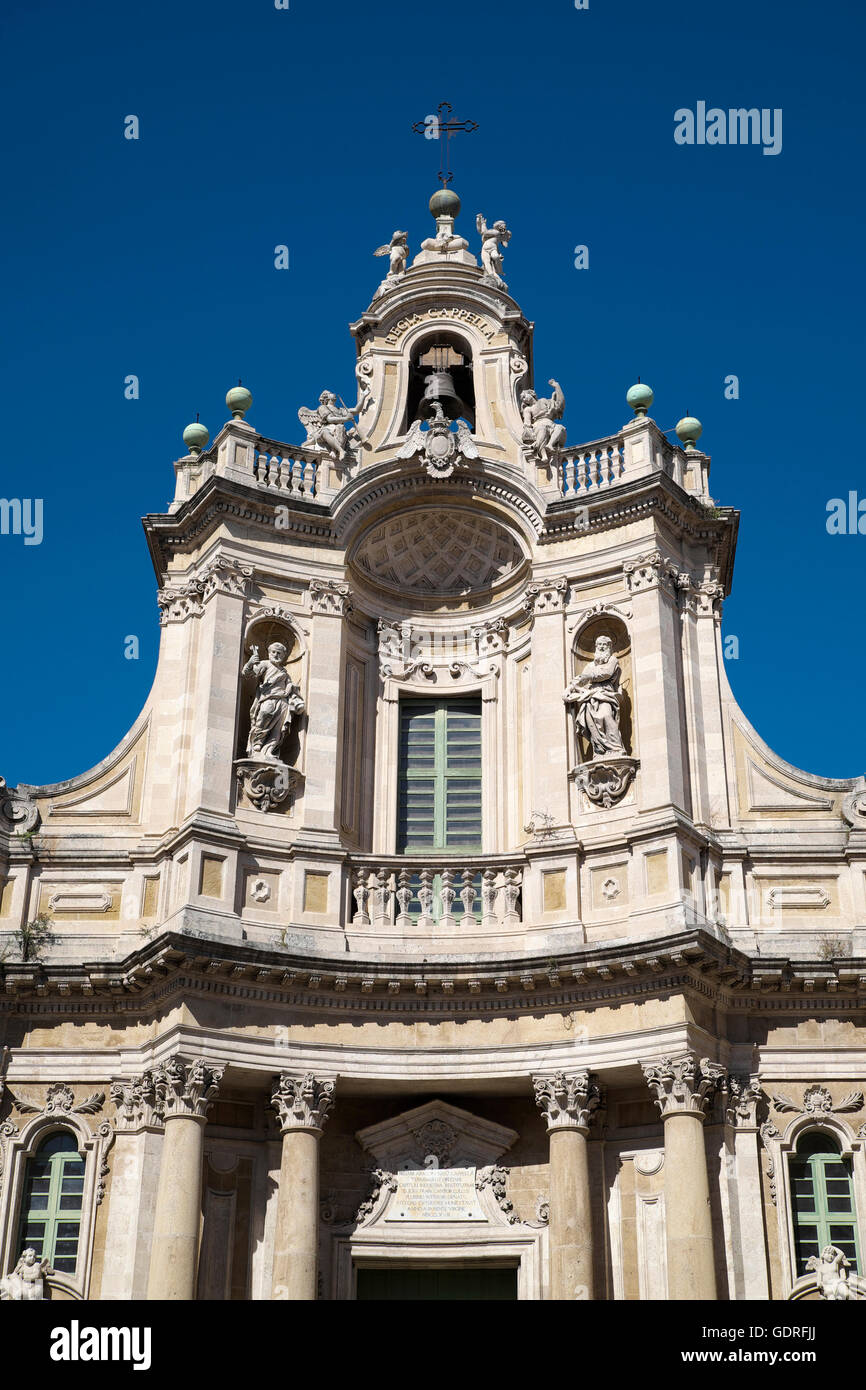 Catania church hi-res stock photography and images - Alamy