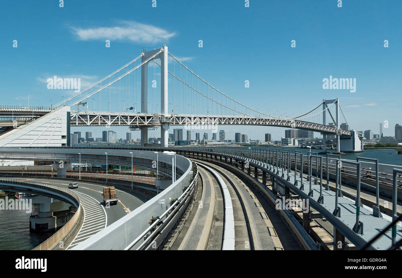 Rail tracks on Rainbow Bridge, Tokyo, Japan Stock Photo - Alamy