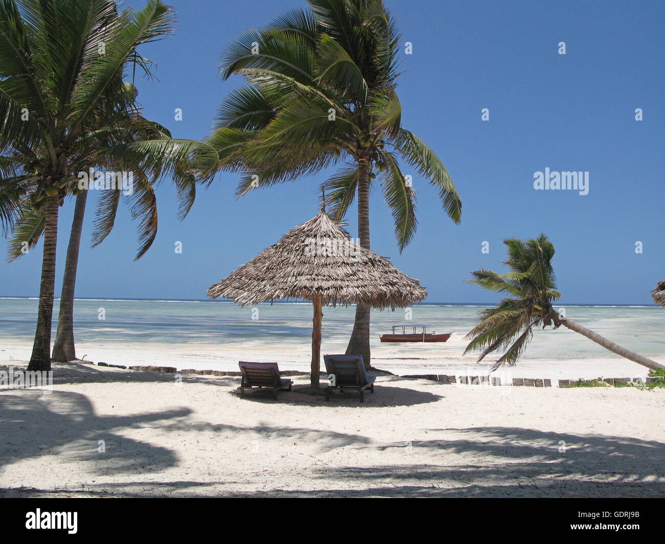 geography / travel, Tanzania, Zanzibar, East coast, Bwejuu, beach ...