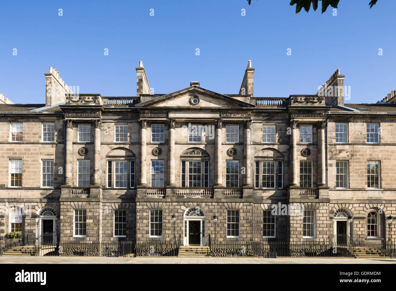 Edinburgh square georgian property hi-res stock photography and images ...