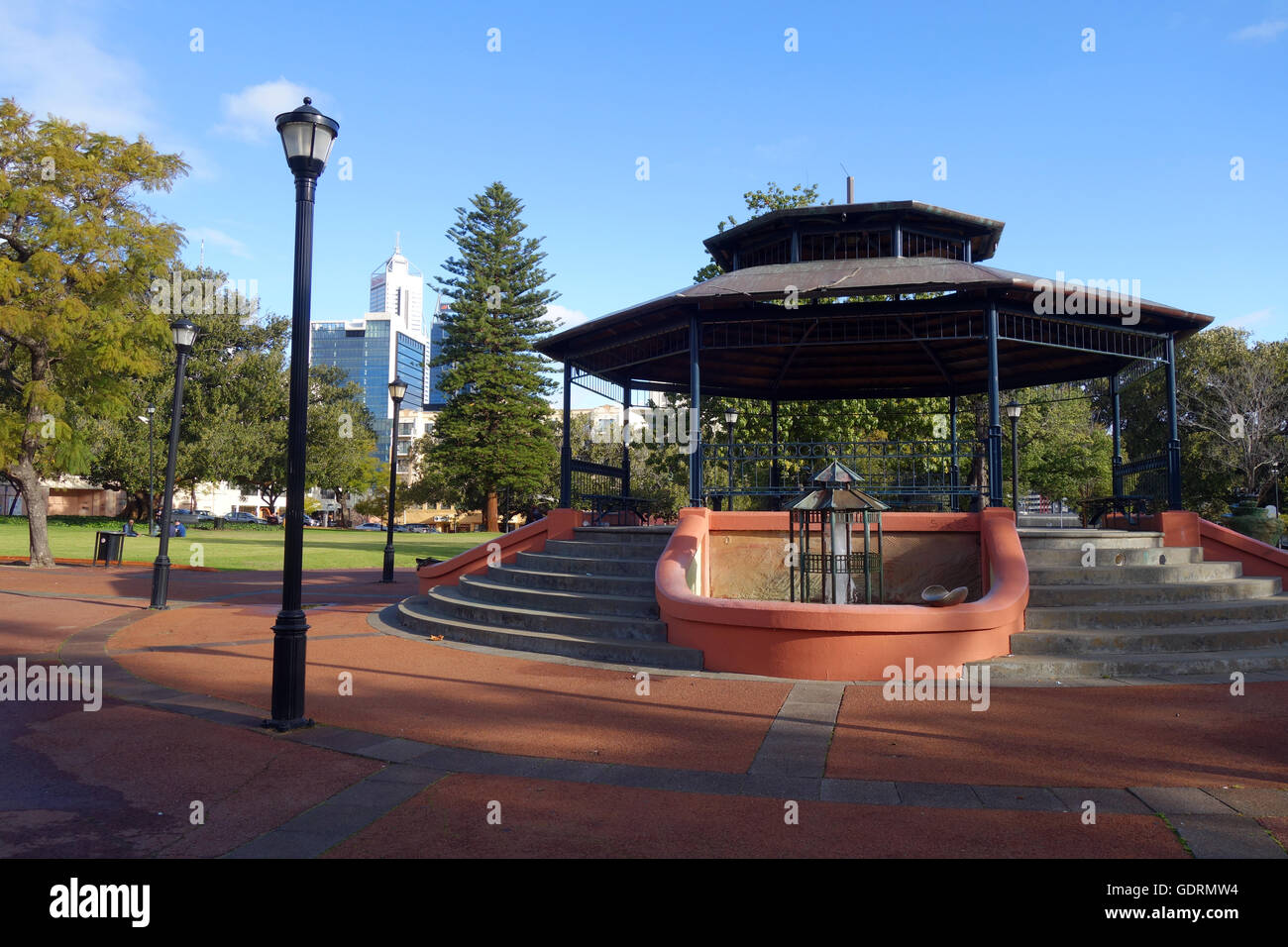 Aberdeen russell hi-res stock photography and images - Alamy