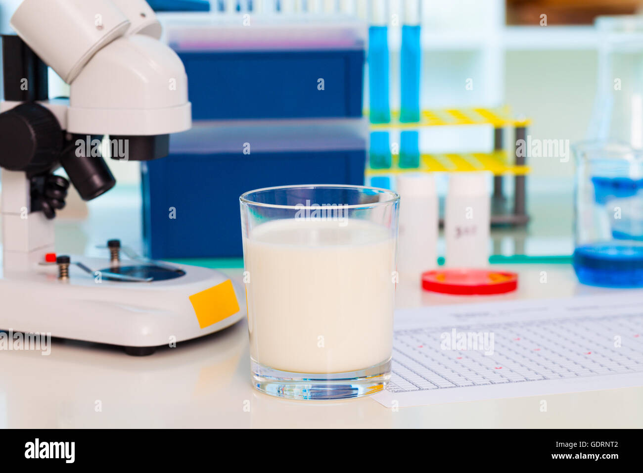 Biochemical test for bacteria hi-res stock photography and images - Alamy