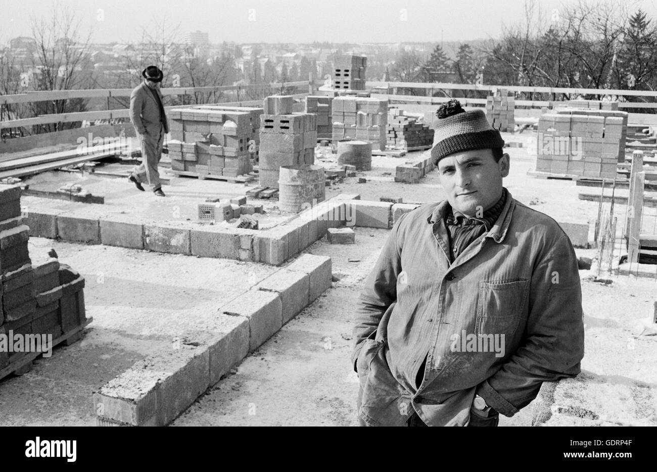 Most workers from Southern Italy are bricklayers and builders Stock ...