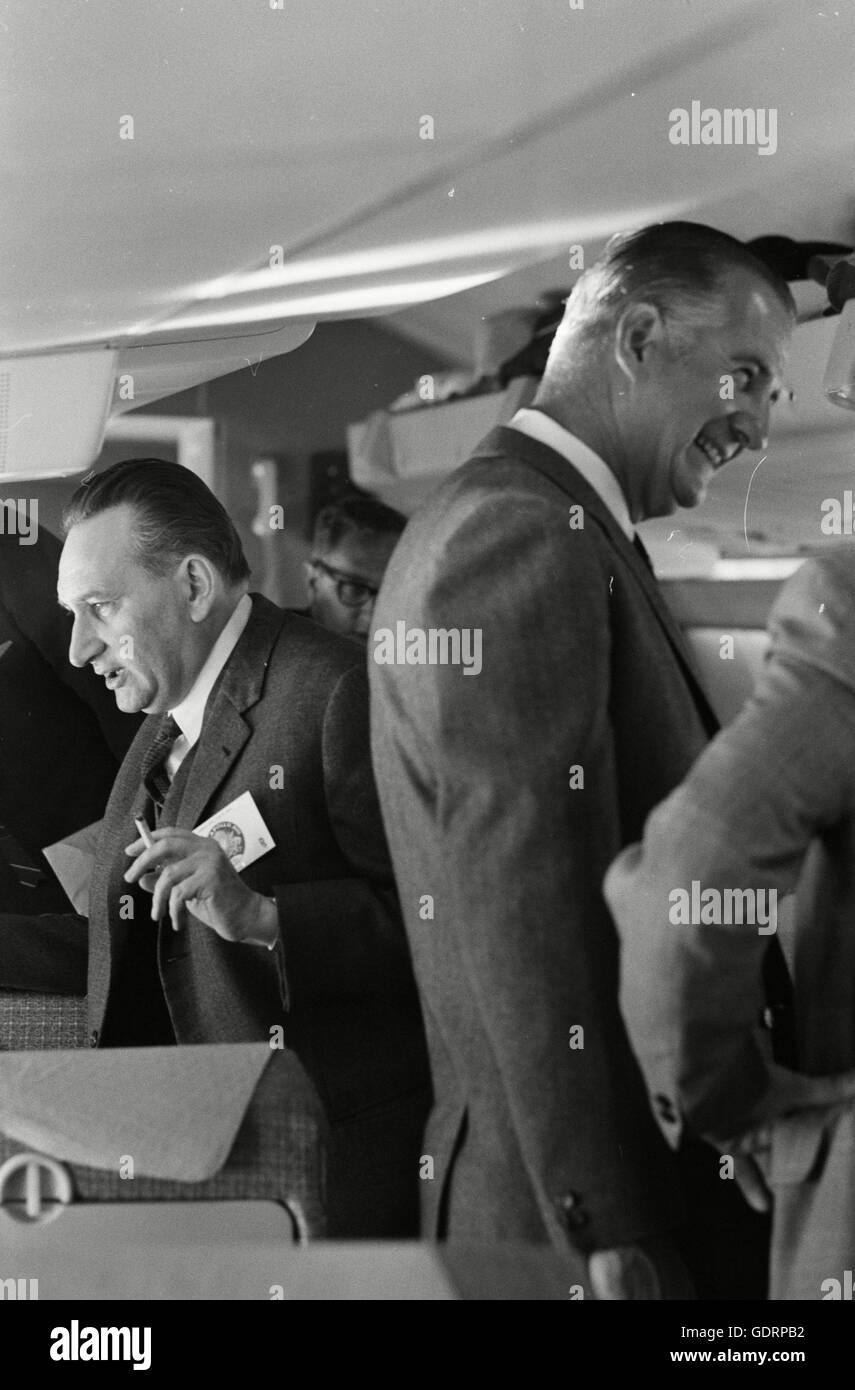 Egon Bahr on the plane to Florida, 1970 Stock Photo - Alamy