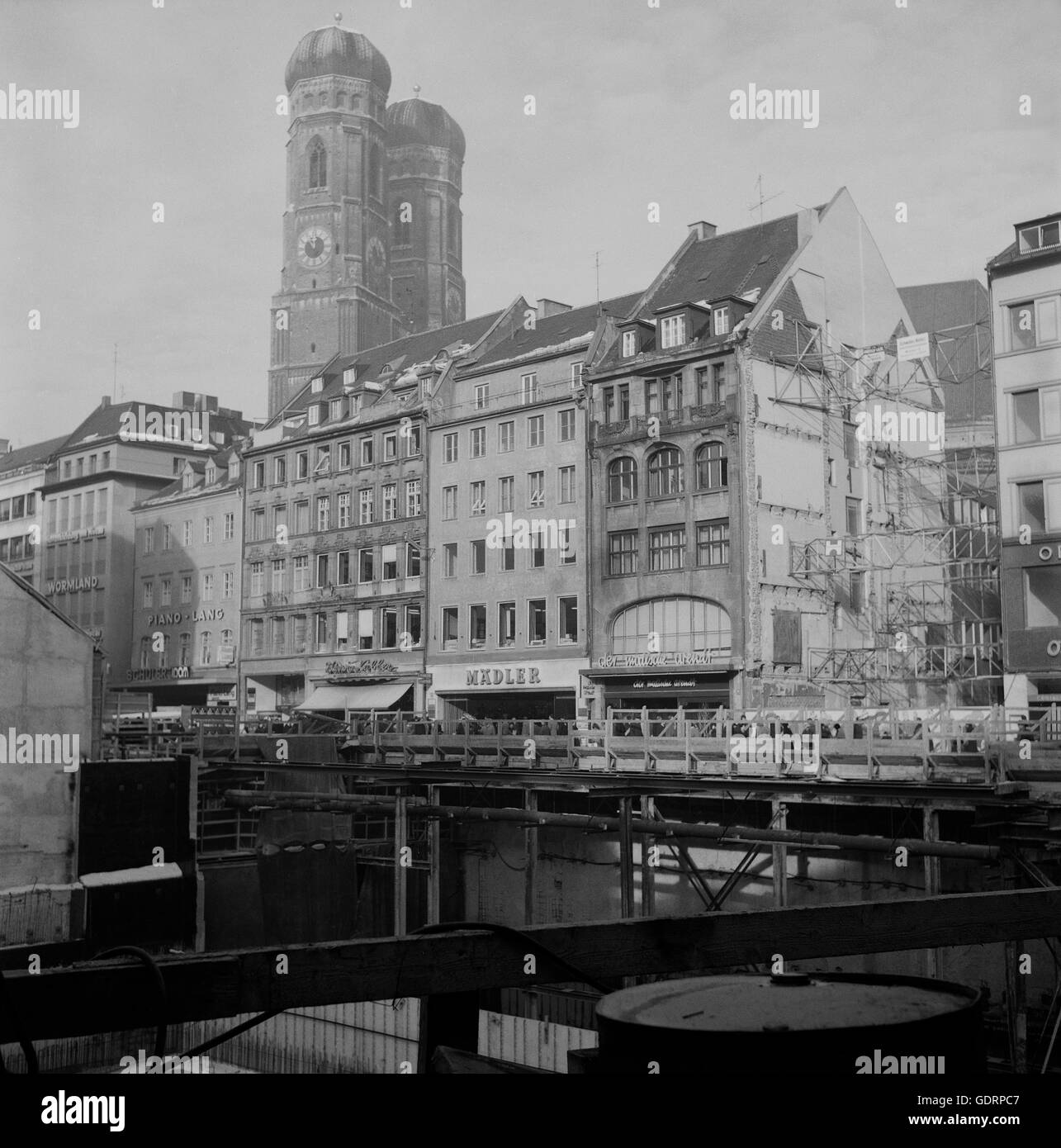 U bahn construction hi-res stock photography and images - Alamy