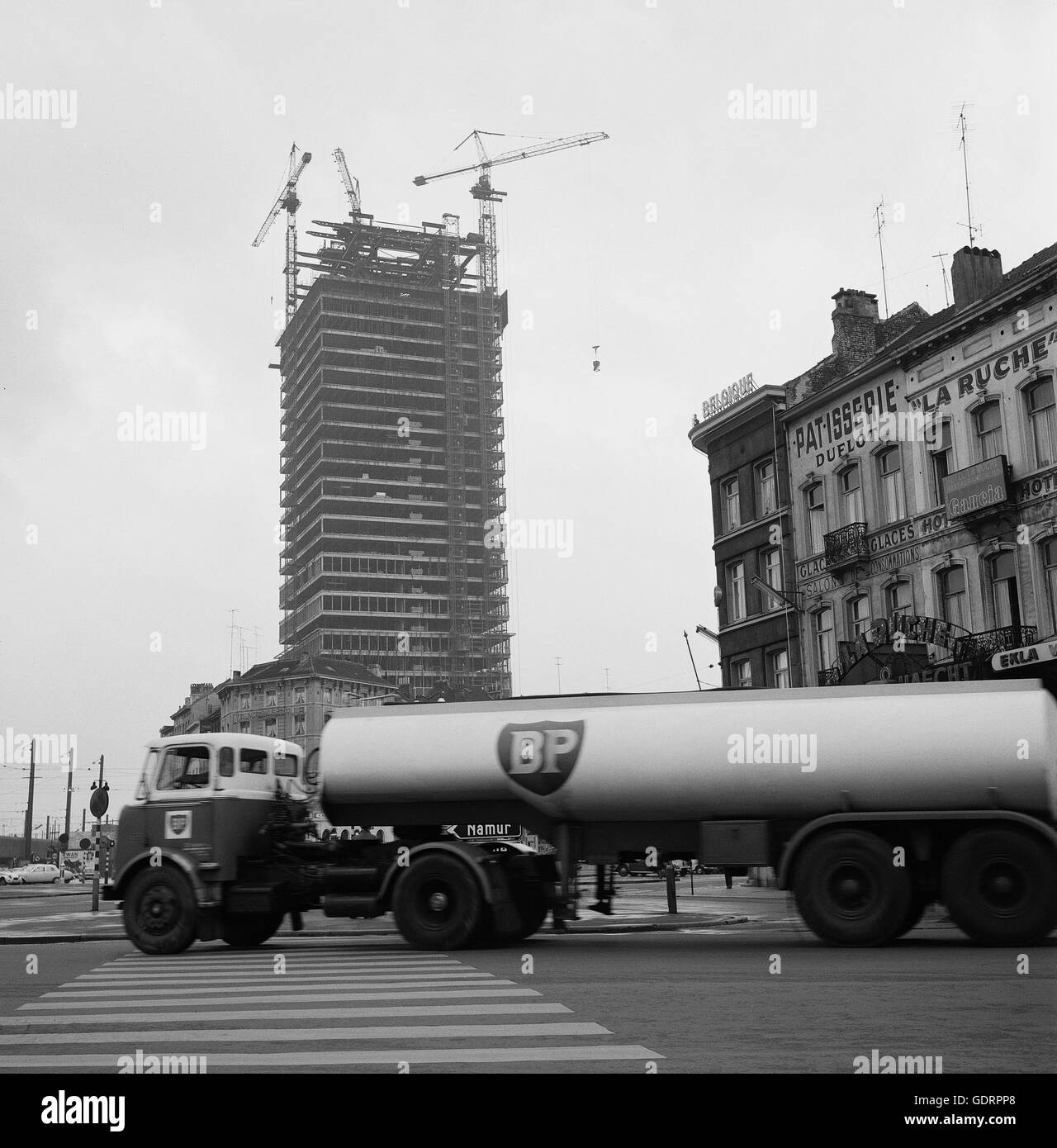 High lot Black and White Stock Photos & Images - Alamy