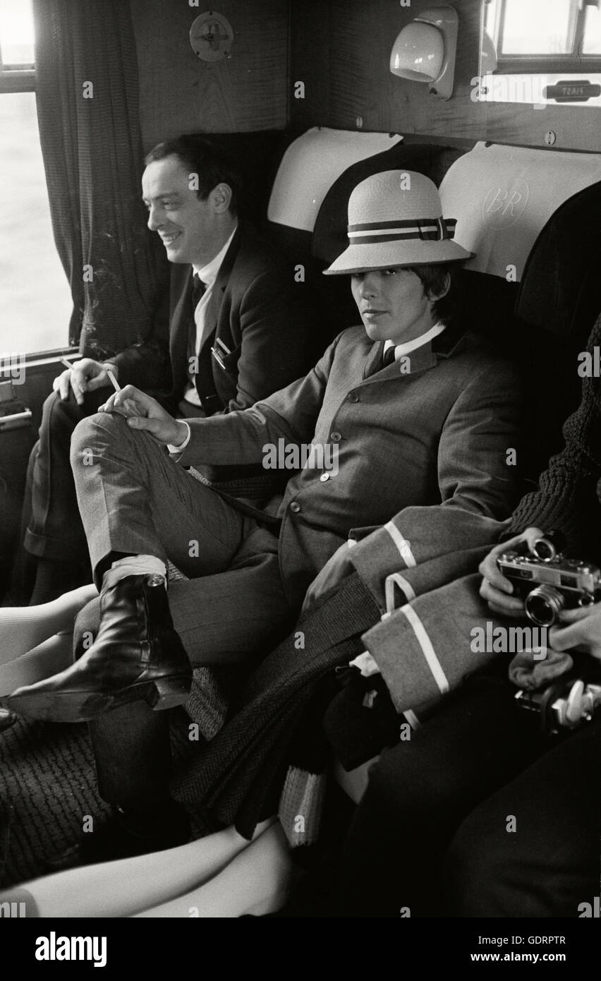 The train 1964 film hi-res stock photography and images - Alamy