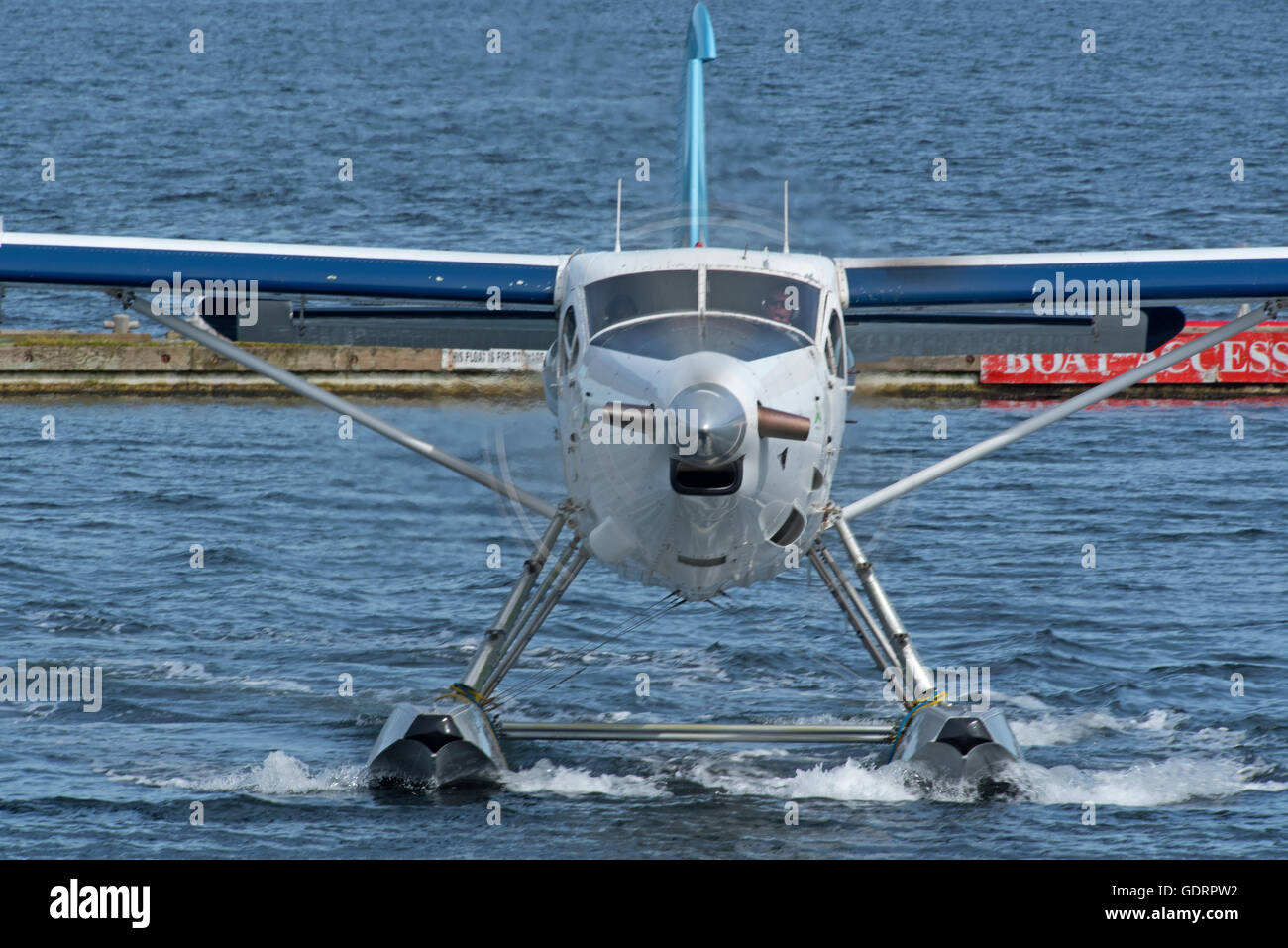 Float plane hi-res stock photography and images - Alamy