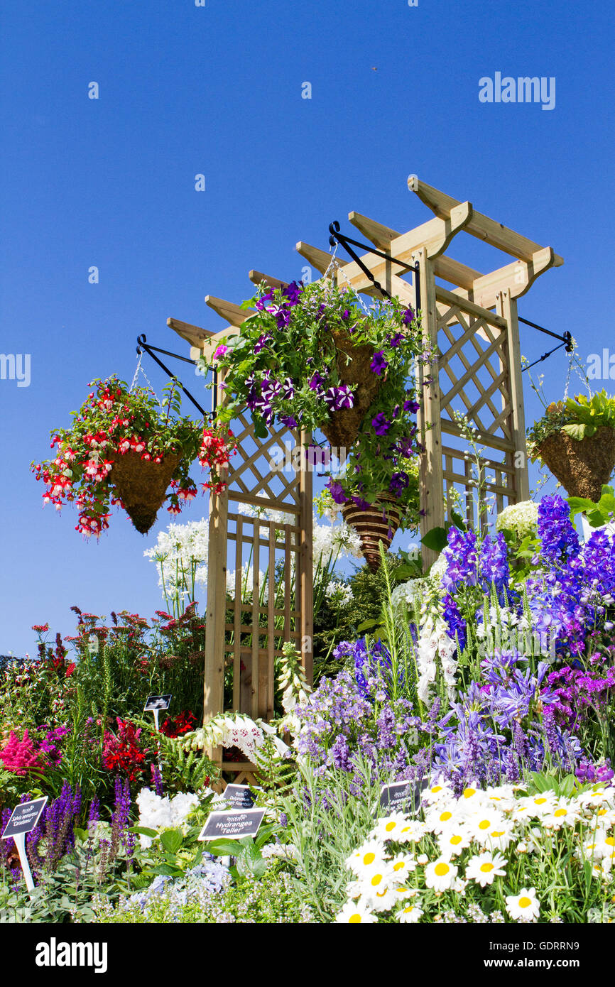 RHS Tatton Park Flower Show Exhibits. 19th July, 2016. Flower Trellis ...