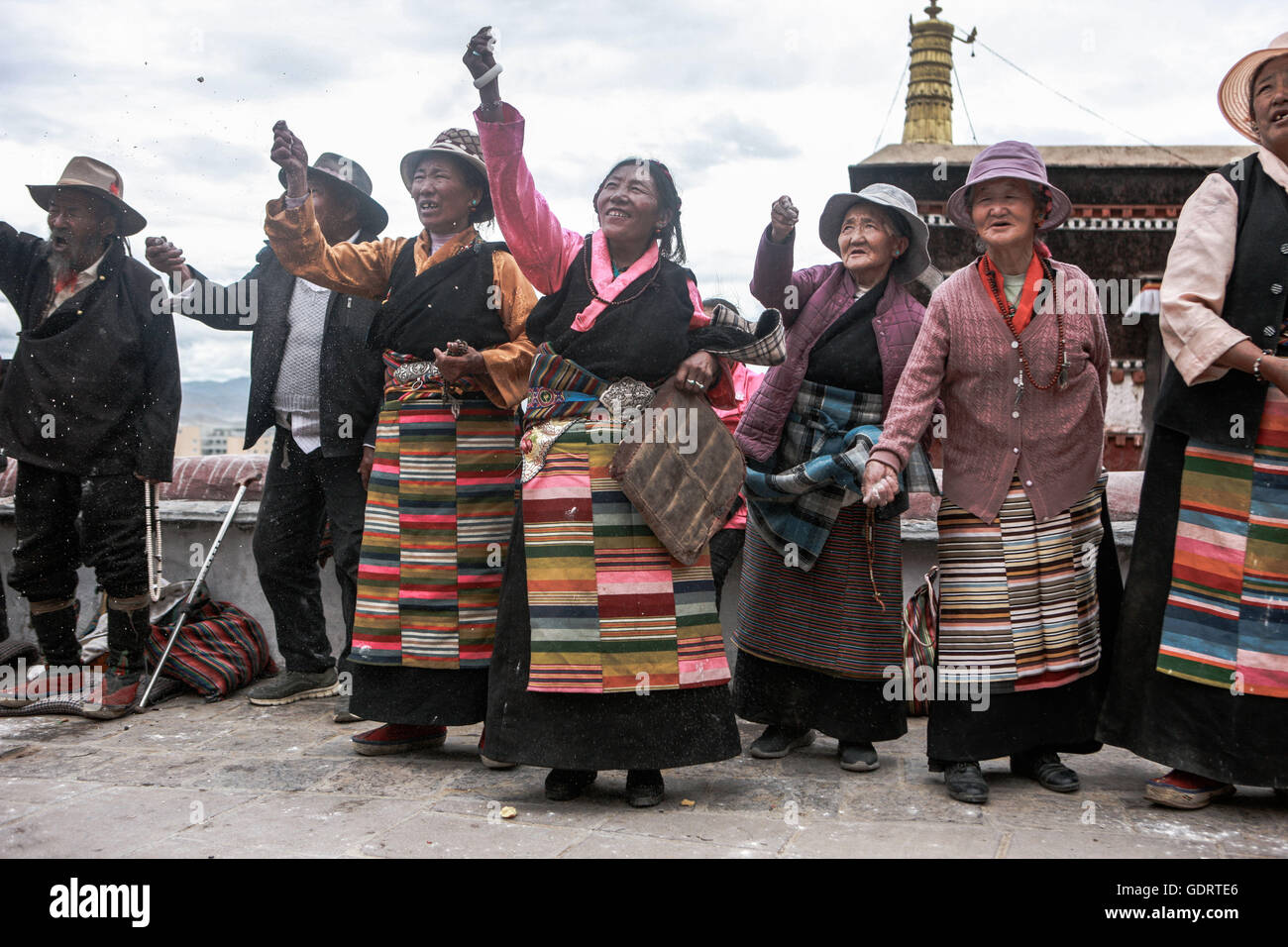 Tsampa tibet hi-res stock photography and images - Alamy