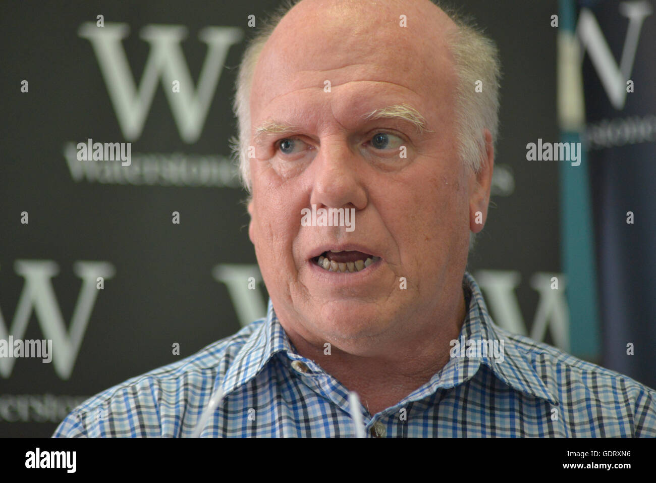 Peter Robinson High Resolution Stock Photography and Images - Alamy