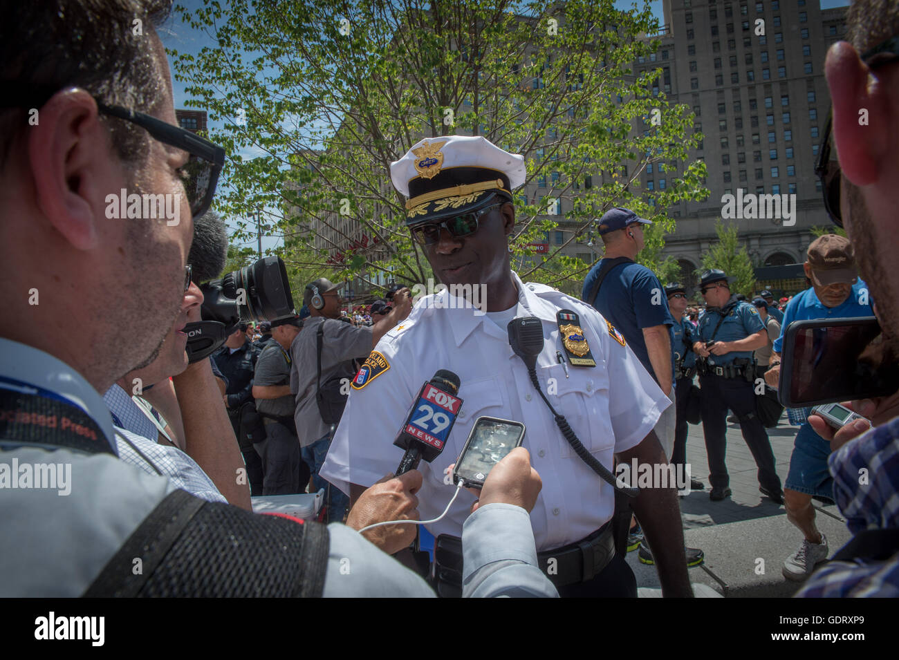 Cleveland police chief calvin williams hi-res stock photography and ...
