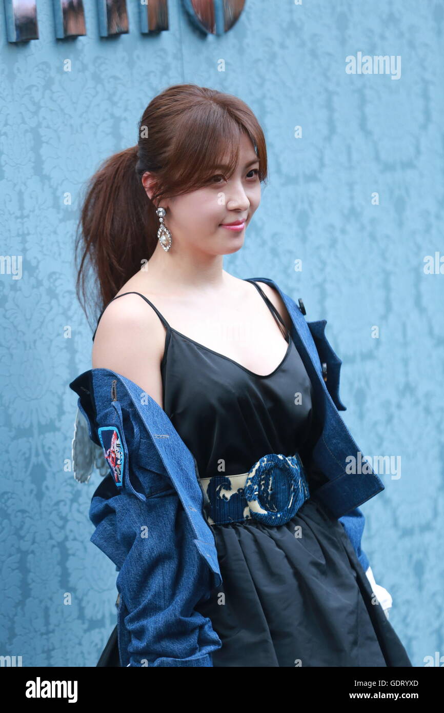 Tiffany jung hi-res stock photography and images - Alamy
