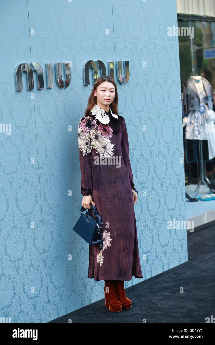 Tiffany jung hi-res stock photography and images - Alamy