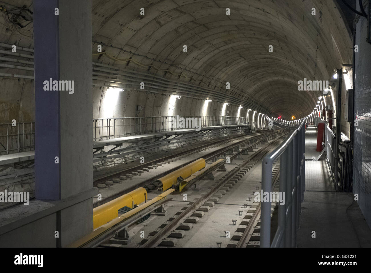 Rio de janeiro tunnel hi-res stock photography and images - Alamy