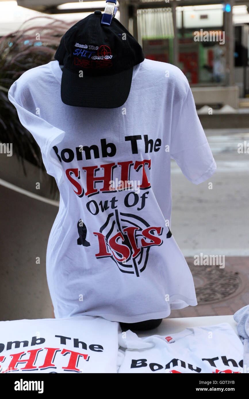 Strongly worded hi-res stock photography and images - Alamy