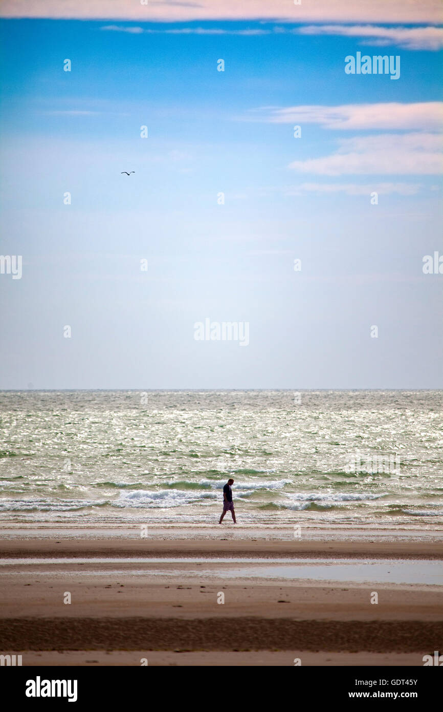 Anglesey, North Wales, UK 21st July 2016. UK Weather – Warm weather ...