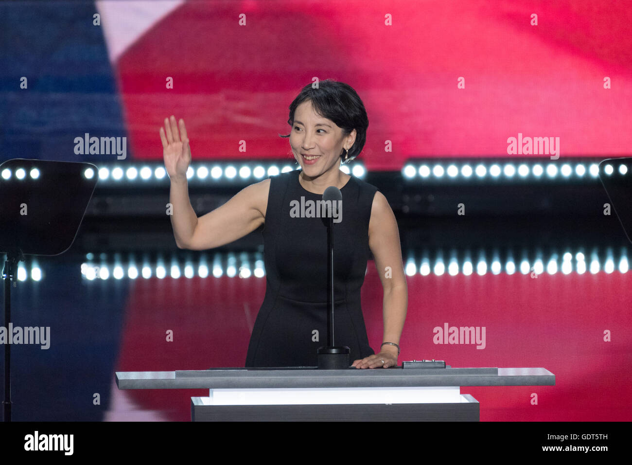 Dr lisa hi-res stock photography and images - Alamy