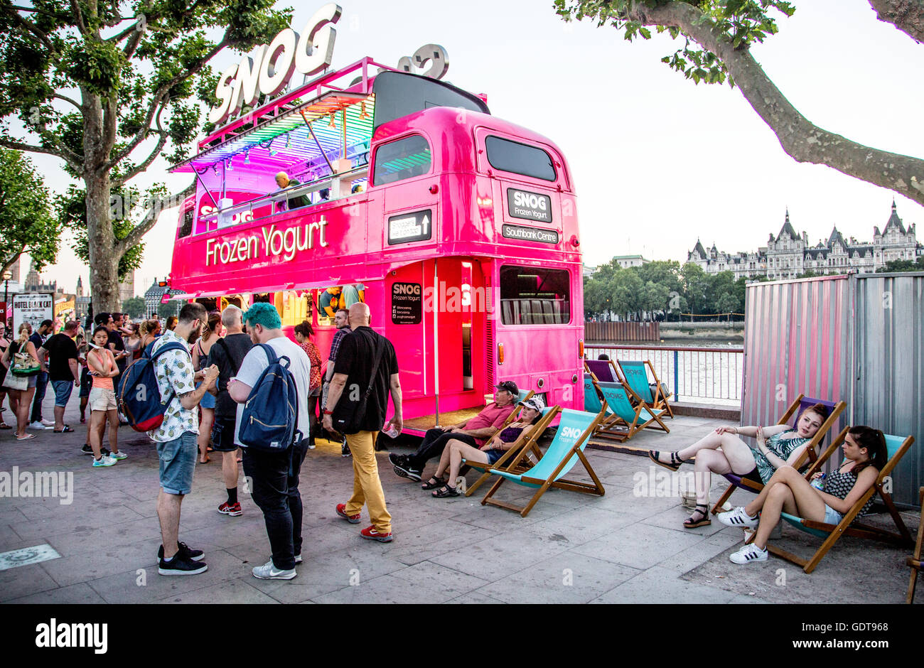 Snog Frozen Yoghurt Bus South Bank London UK Stock Photo - Alamy