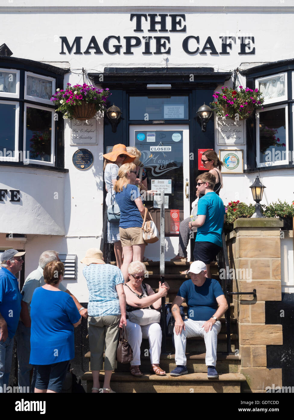 The magpie cafe whitby restaurant hi-res stock photography and images ...