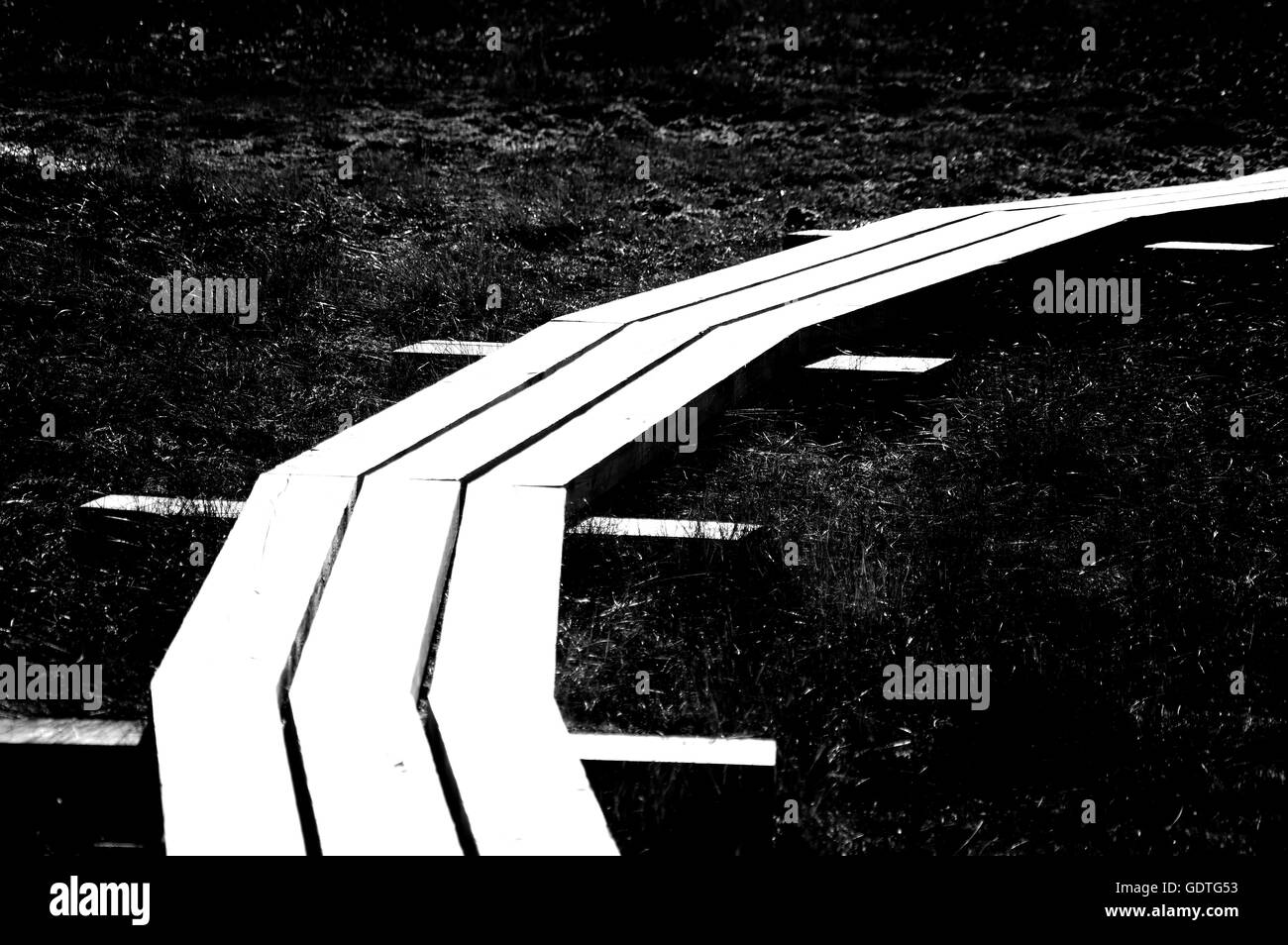 Footbridge, Pathway, Path, Road, Way, Perspective, Wood pathway, Wood ...