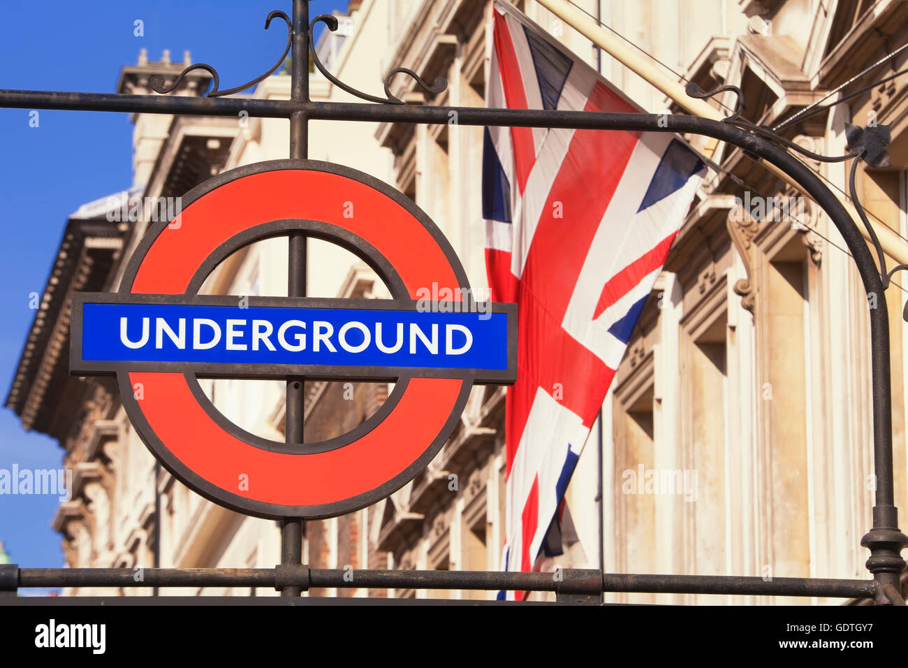 Underground London Sign High Resolution Stock Photography and Images ...