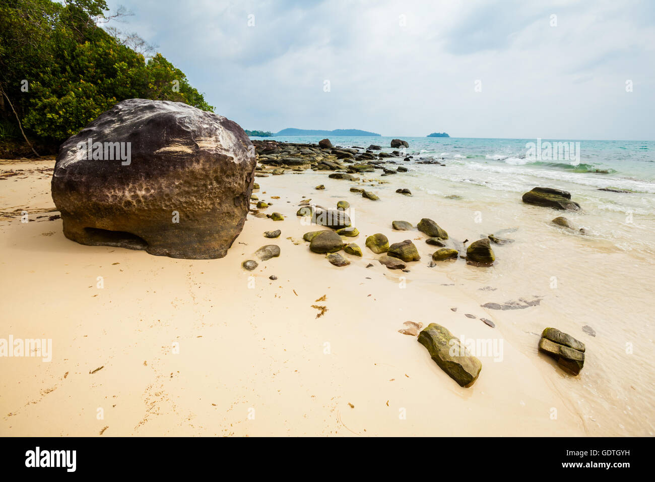 Summer seascape on tropical island Koh Rong in Cambodia. Landscape of ...