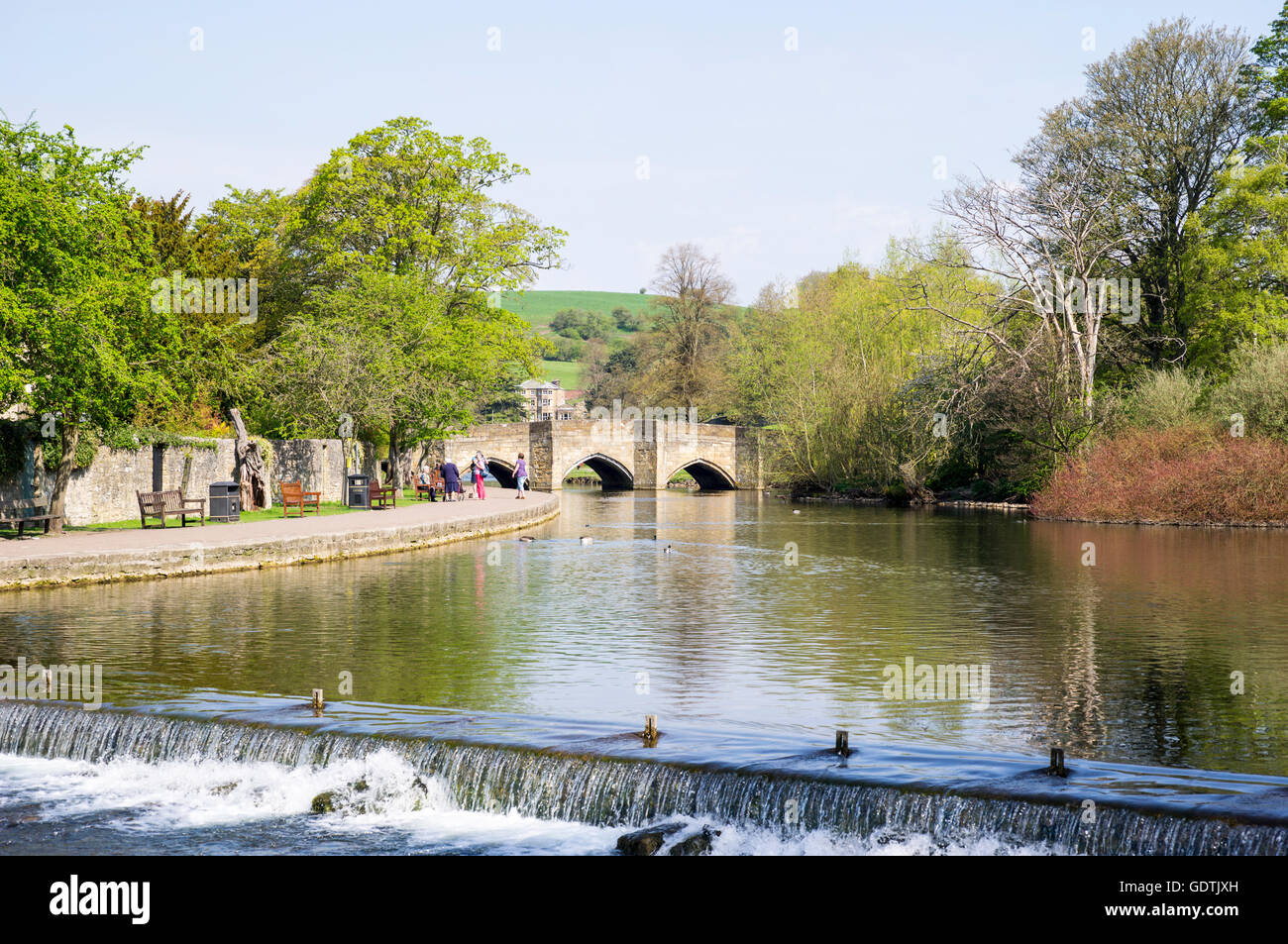 A visit to Bakewell in derbyshire Stone buildings traditional Britain ...