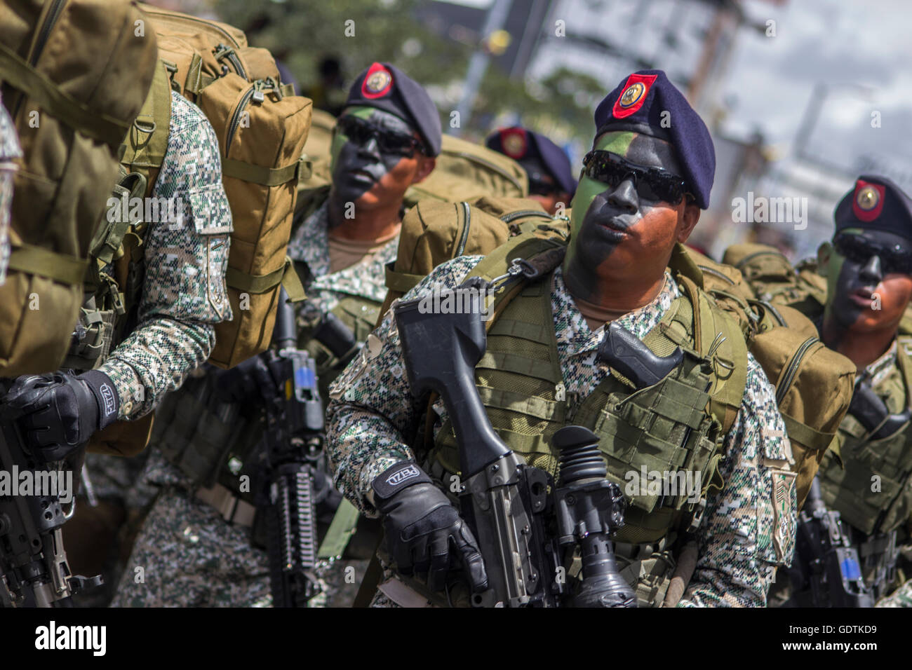Independence day clothes hi-res stock photography and images - Alamy