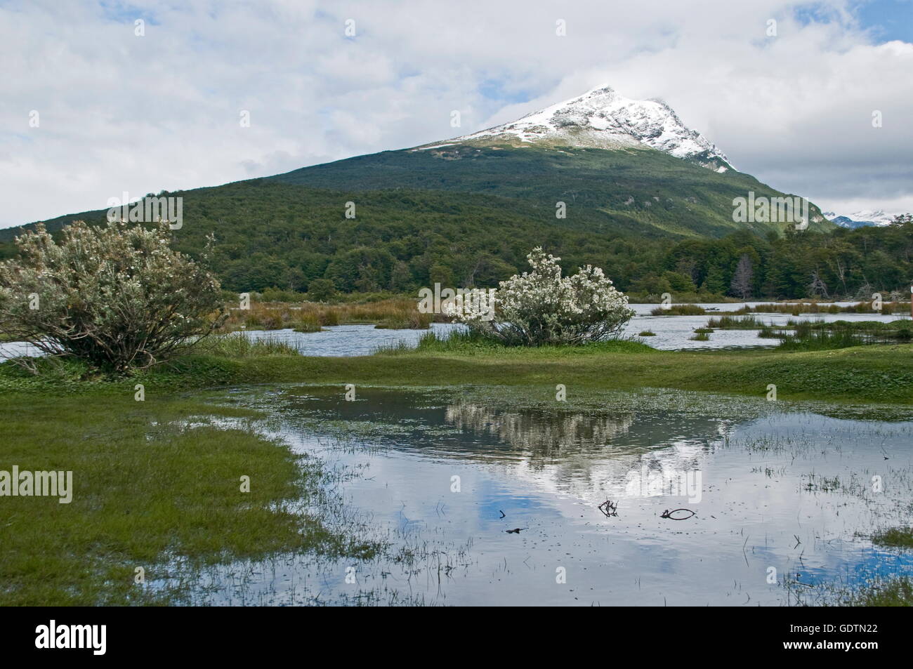 Lago acigami hi-res stock photography and images - Alamy
