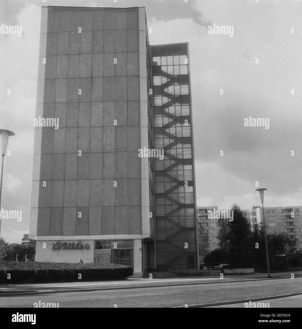 Tower in the Hansaviertel of Berlin, 1964 Stock Photo - Alamy