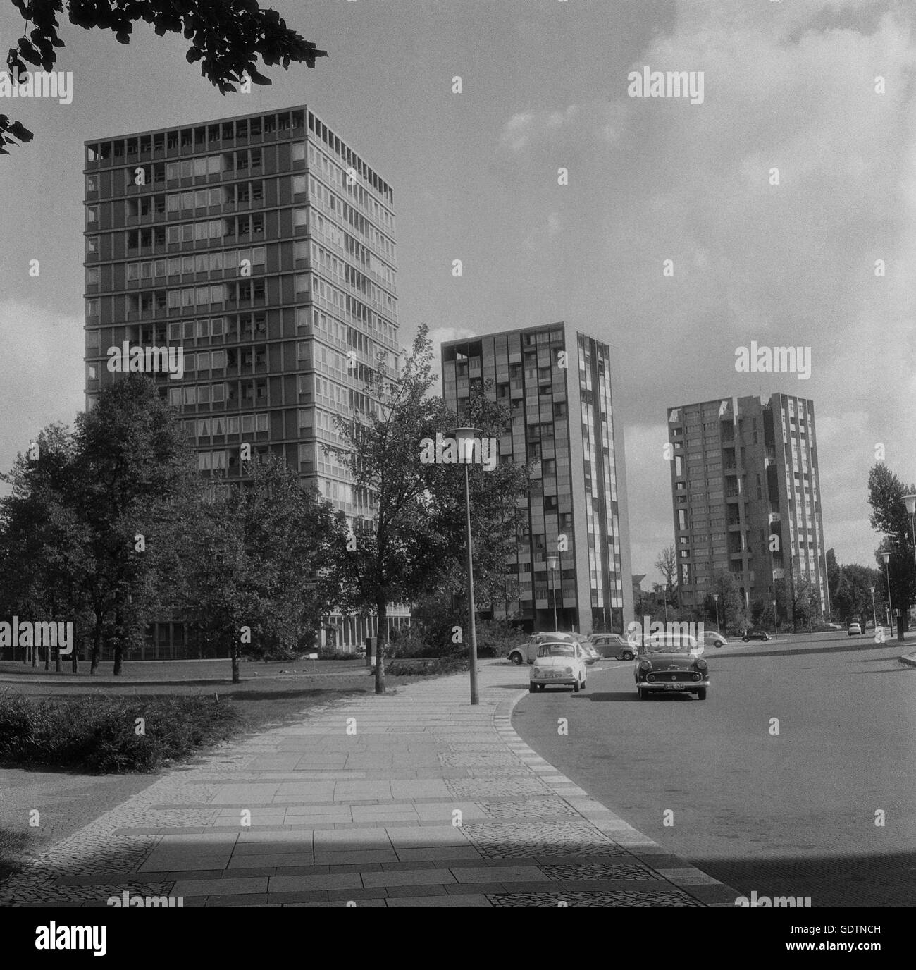 Buildings in the Hansaviertel of Berlin, 1964 Stock Photo - Alamy