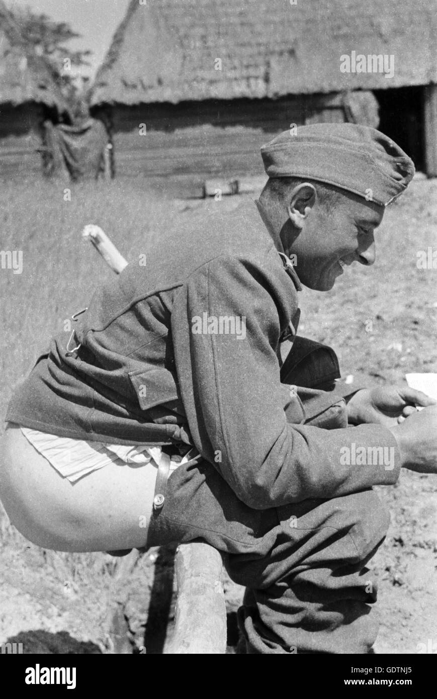 German soldier on the eastern front, 1941-1945 Stock Photo - Alamy