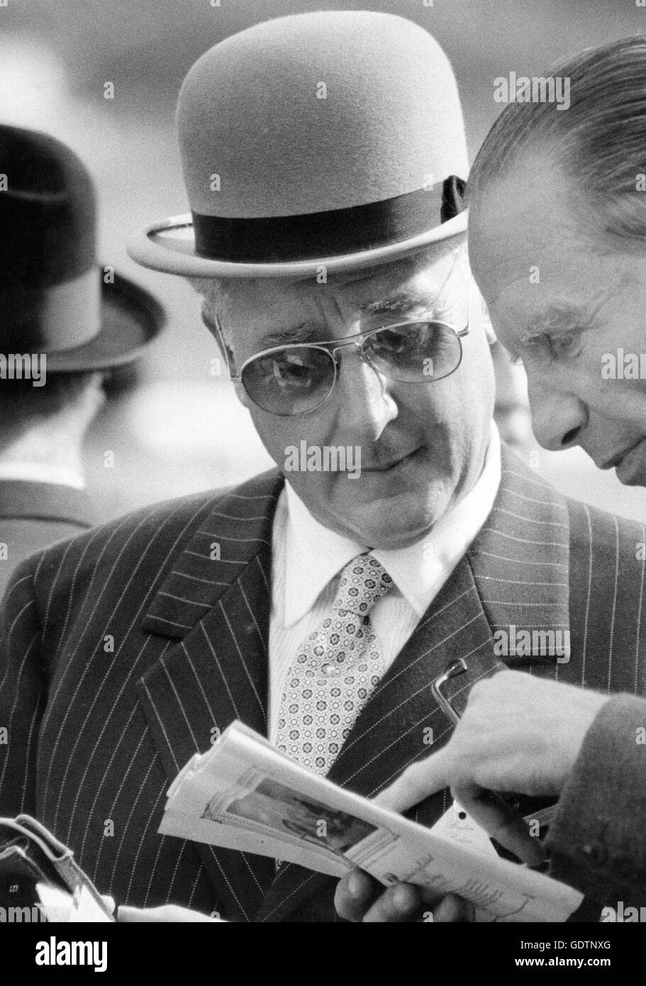 Hat into race Black and White Stock Photos & Images - Alamy