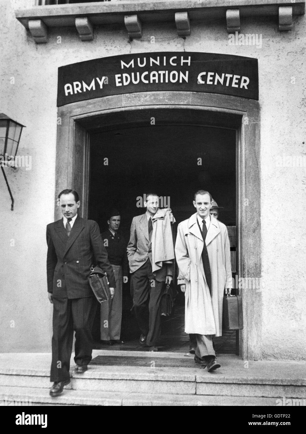 US labour service, Munich 1951 Stock Photo - Alamy