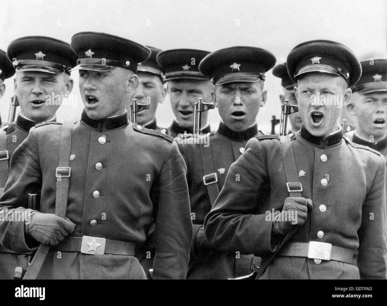 Army infantry hi-res stock photography and images - Alamy