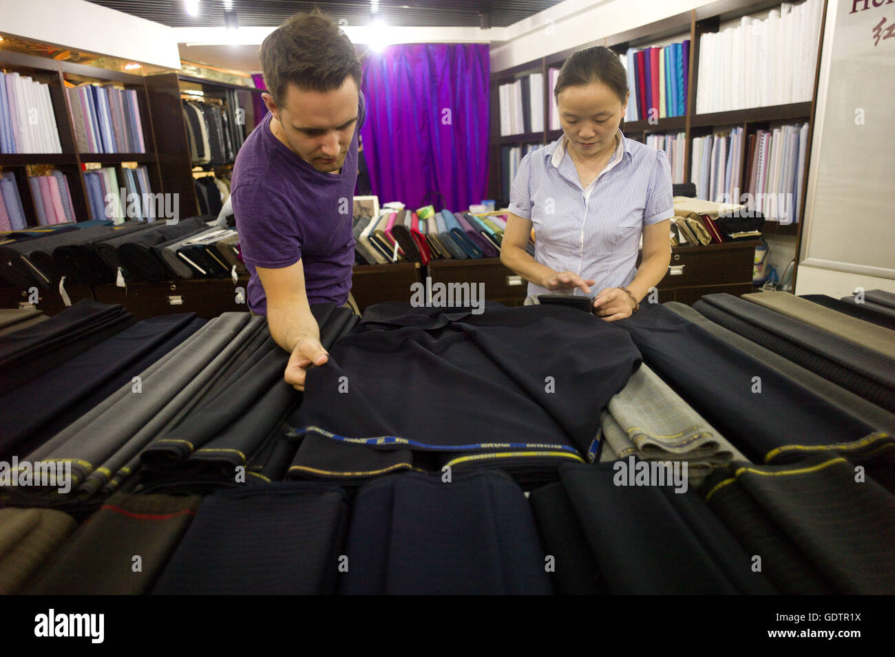 Mens fashion and work hi-res stock photography and images - Alamy