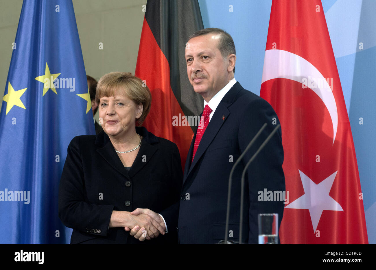 Erdogan europe hi-res stock photography and images - Alamy