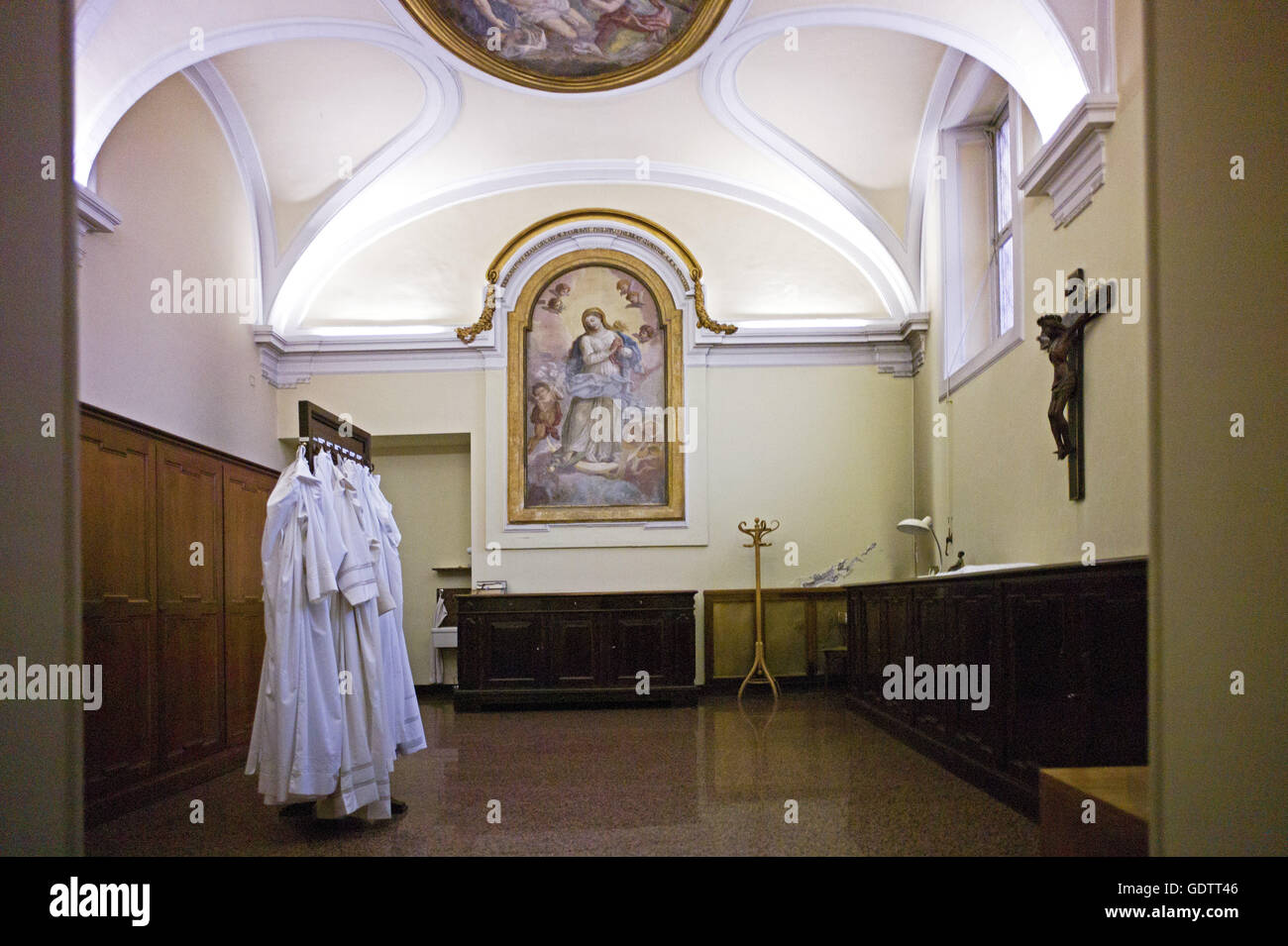 Foundation of vatican city hi-res stock photography and images - Alamy