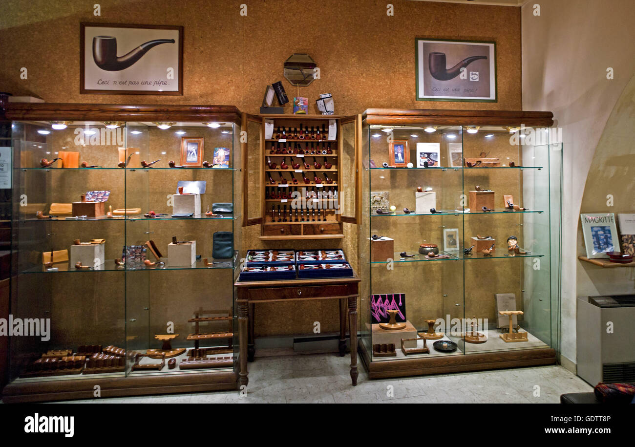 Pipe italy hi-res stock photography and images - Alamy