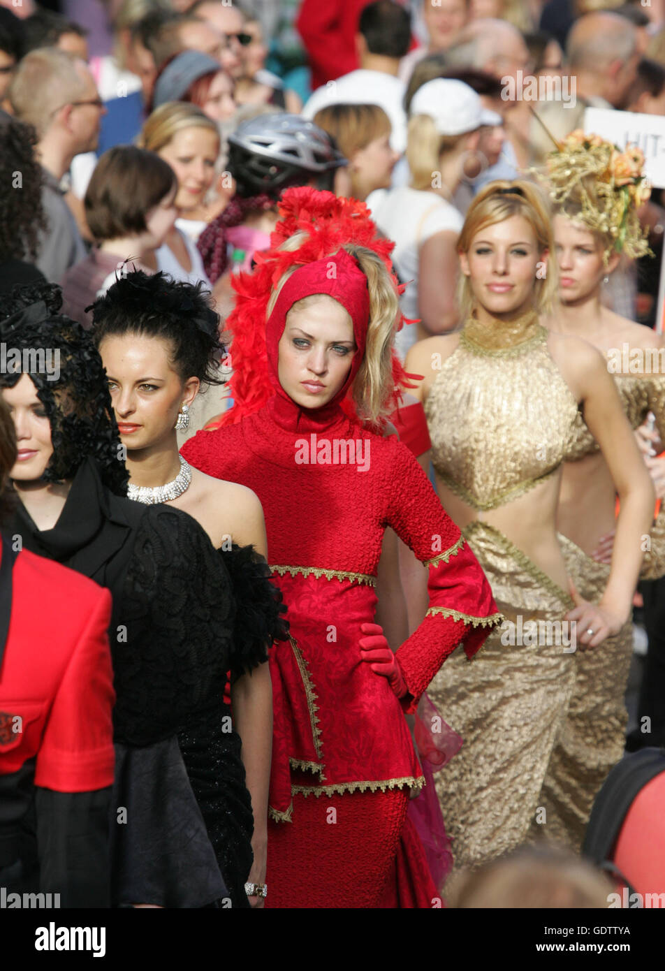 Walk of Fashion Stock Photo - Alamy