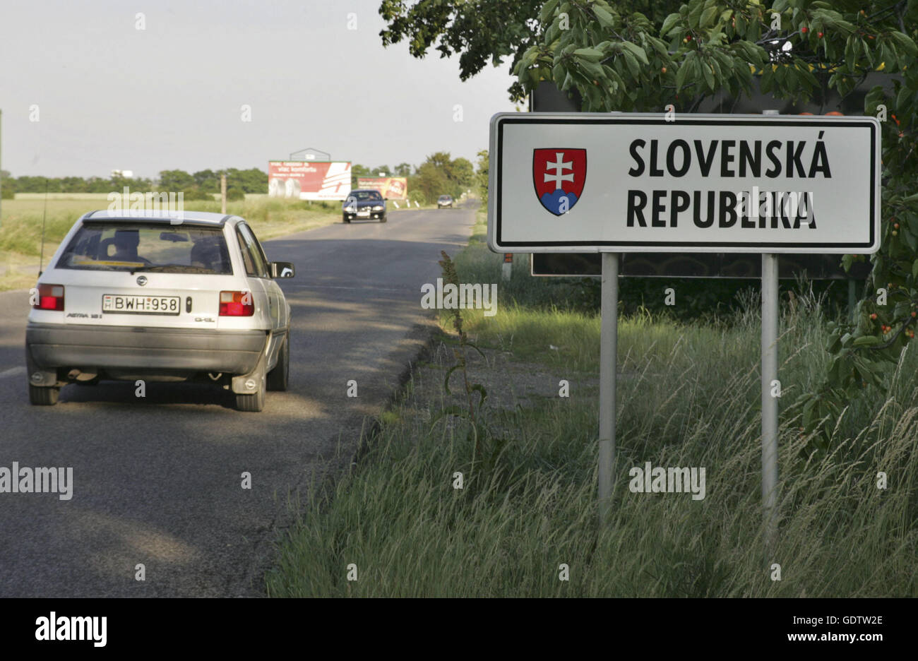 Slovak border crossing Stock Photo - Alamy