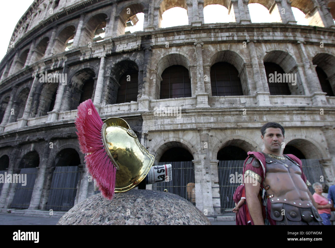 Roman legionnaires hi-res stock photography and images - Alamy