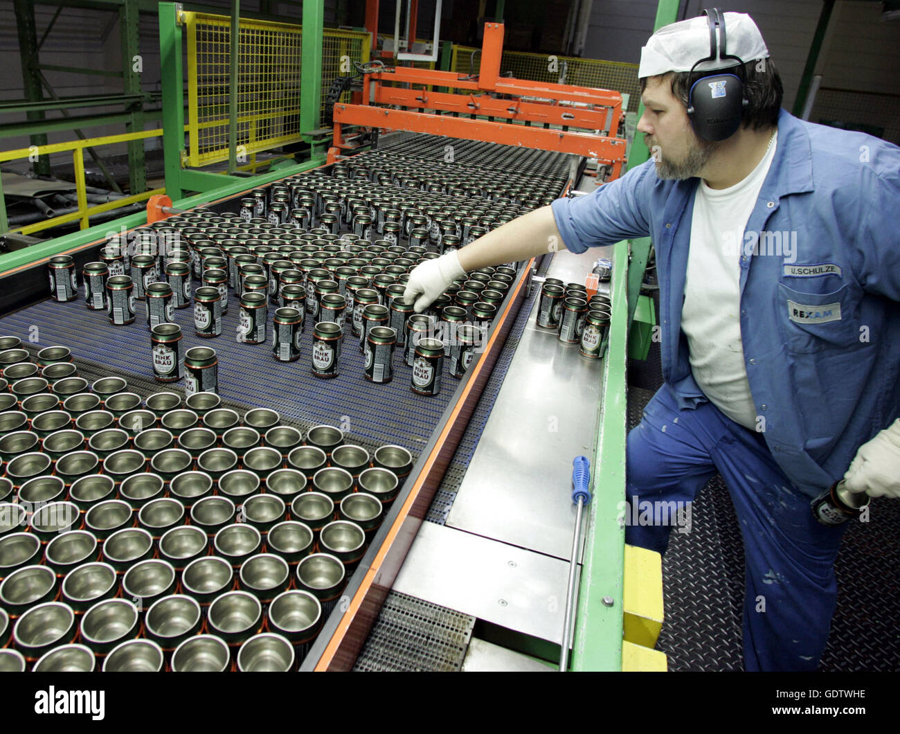 REXAM BEVERAGE CAN GmbH Stock Photo - Alamy