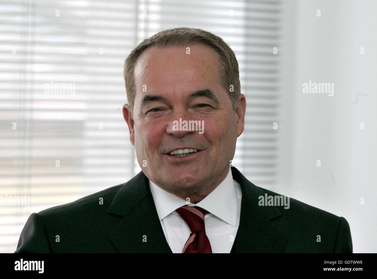 Hans wall hi-res stock photography and images - Alamy