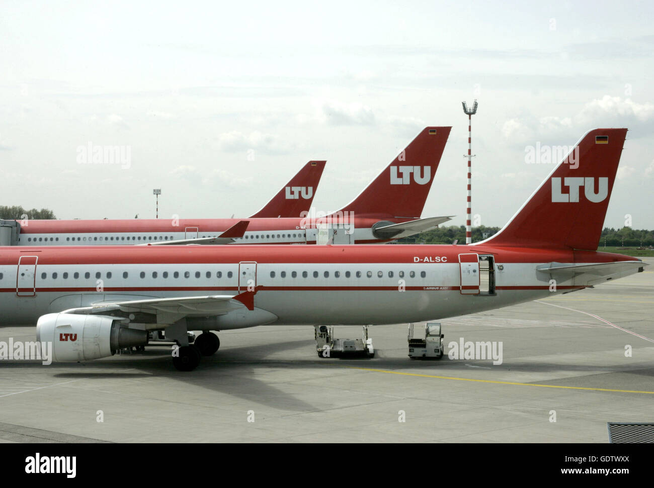 Ltu air hi-res stock photography and images - Alamy