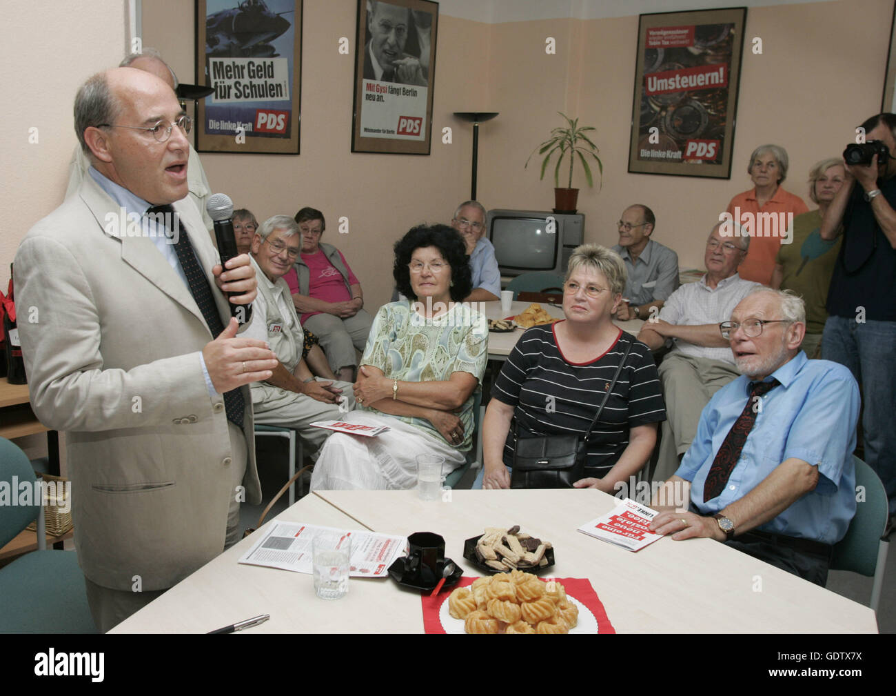 The top candidate of pds hi-res stock photography and images - Alamy