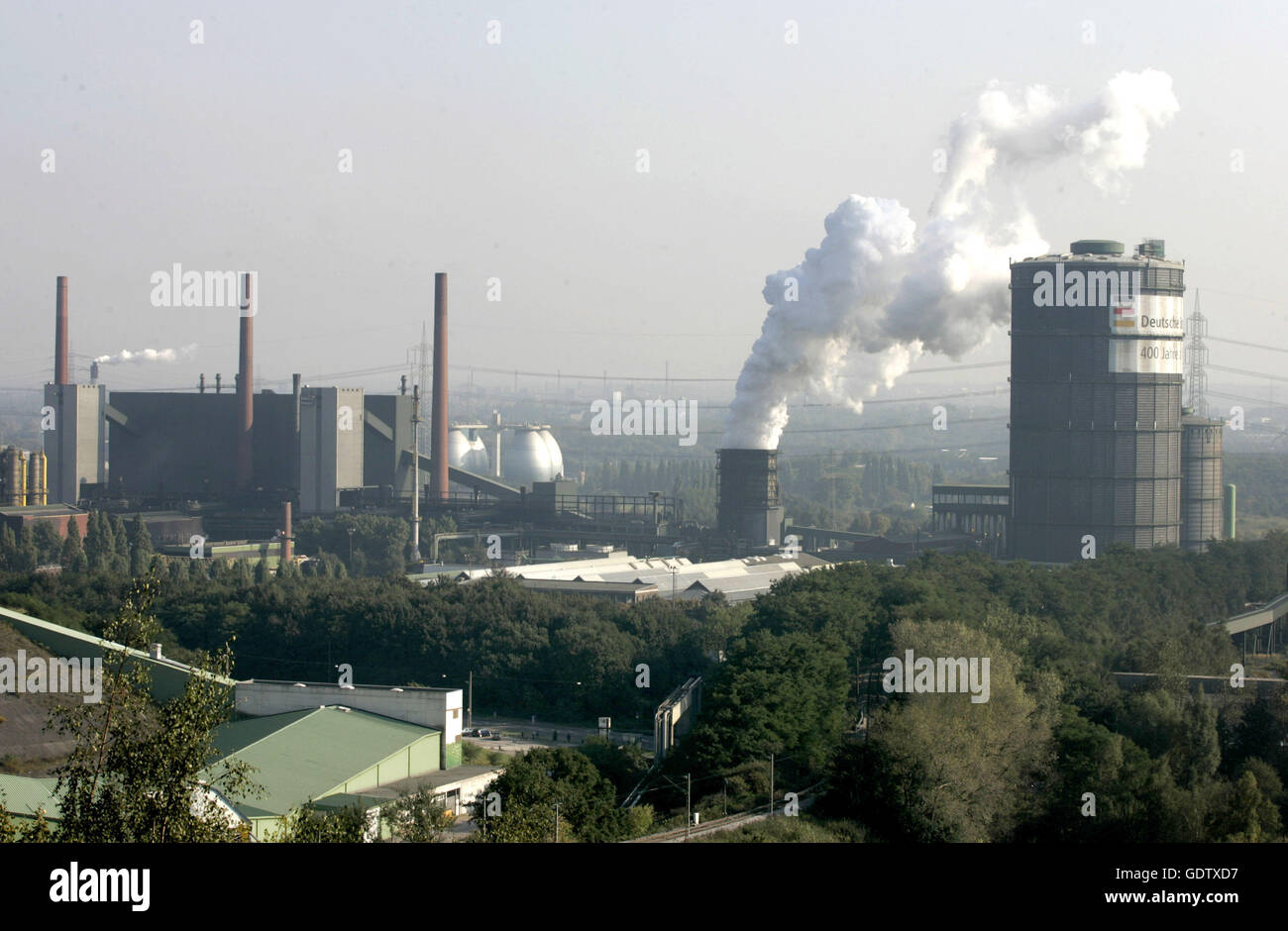 Coke plant hi-res stock photography and images - Alamy