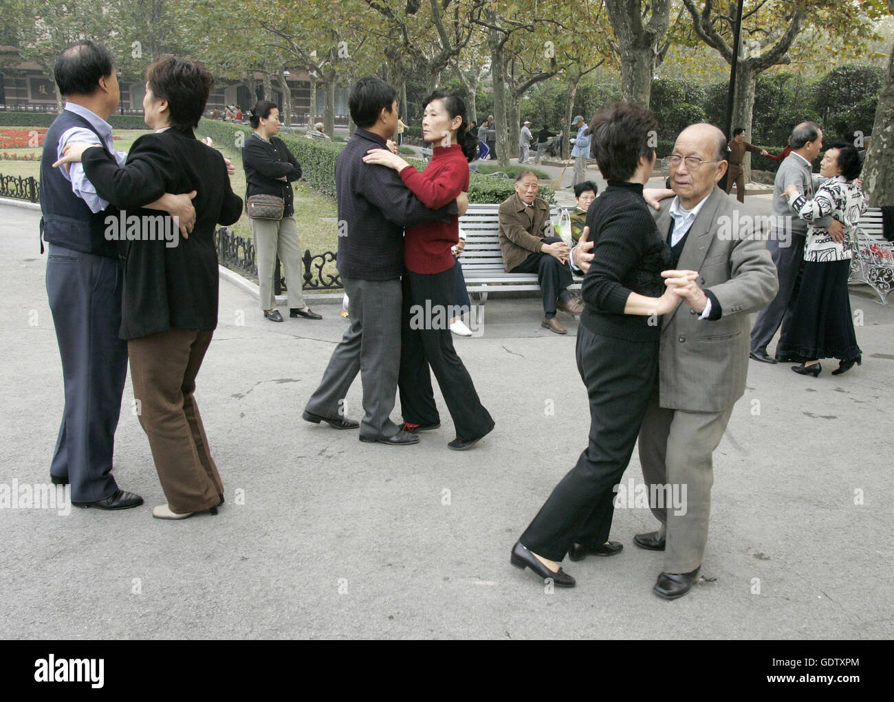 China morning dancing shanghai hi-res stock photography and images - Alamy